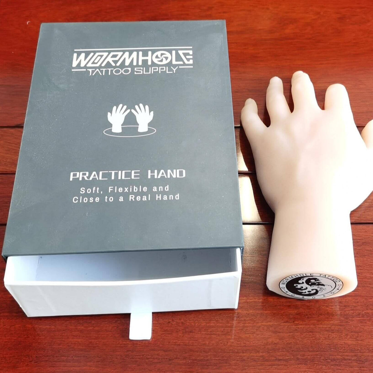 Silicone Fake Hand for Tattoo – wormholesupply